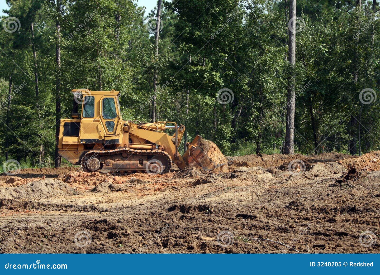 Bulldozer pushing sand stock image. Image of excavate - 3240205