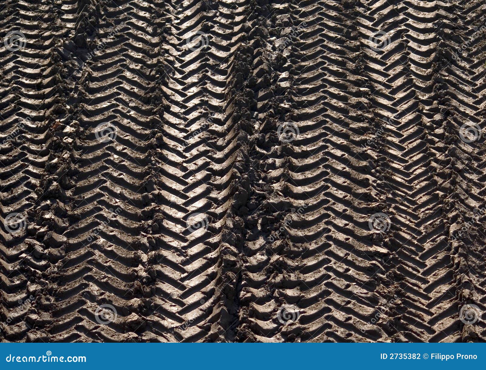 Bulldozer Tire Tracks Stock Photography - Image: 2735382