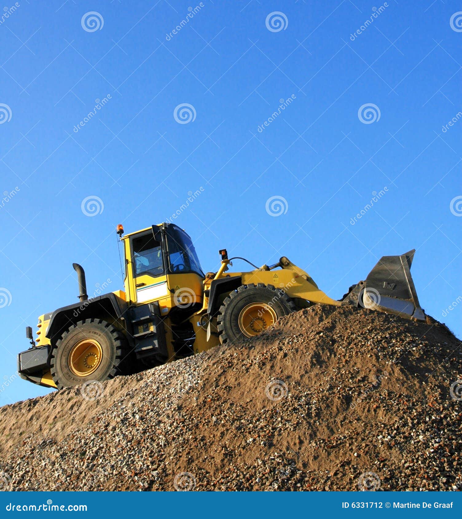 Bulldozer at Work stock photo. Image of heap, heavy, construction - 6331712