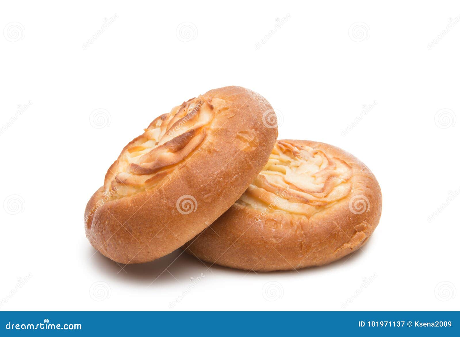 Bulle med ost fotografering för bildbyråer. Bild av hög - 101971137