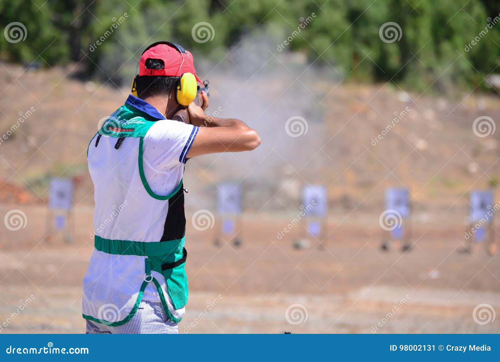 Bullet Shots and Focus on the Target Editorial Photo - Image of race ...