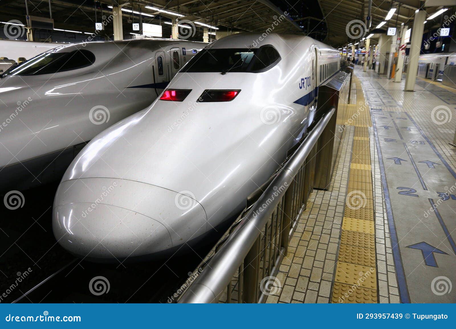 Bullet Train in Tokyo, Japan Editorial Stock Image - Image of train ...