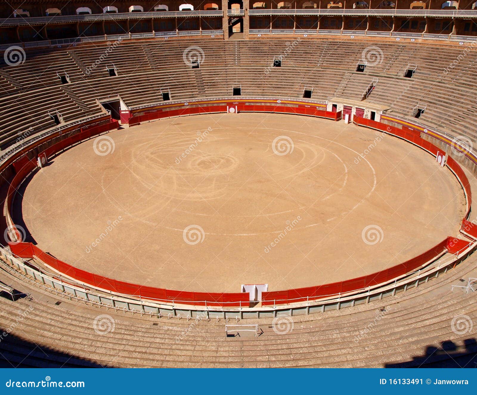 Bullfight arena stock image. Image of palma, survive - 16133491