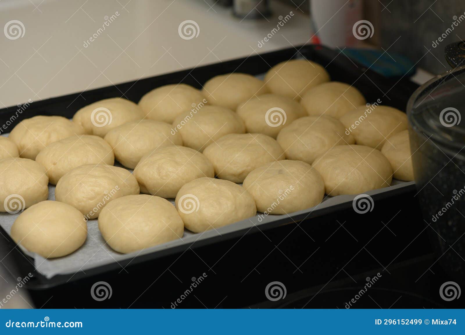 Bun Blanks on a Baking Sheet Stock Image - Image of bread, cook: 296152499