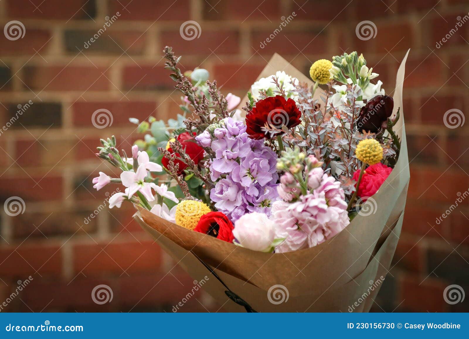 Bunch of Beautiful Cottage Cut Flowers in Rustic Setting Stock Photo ...
