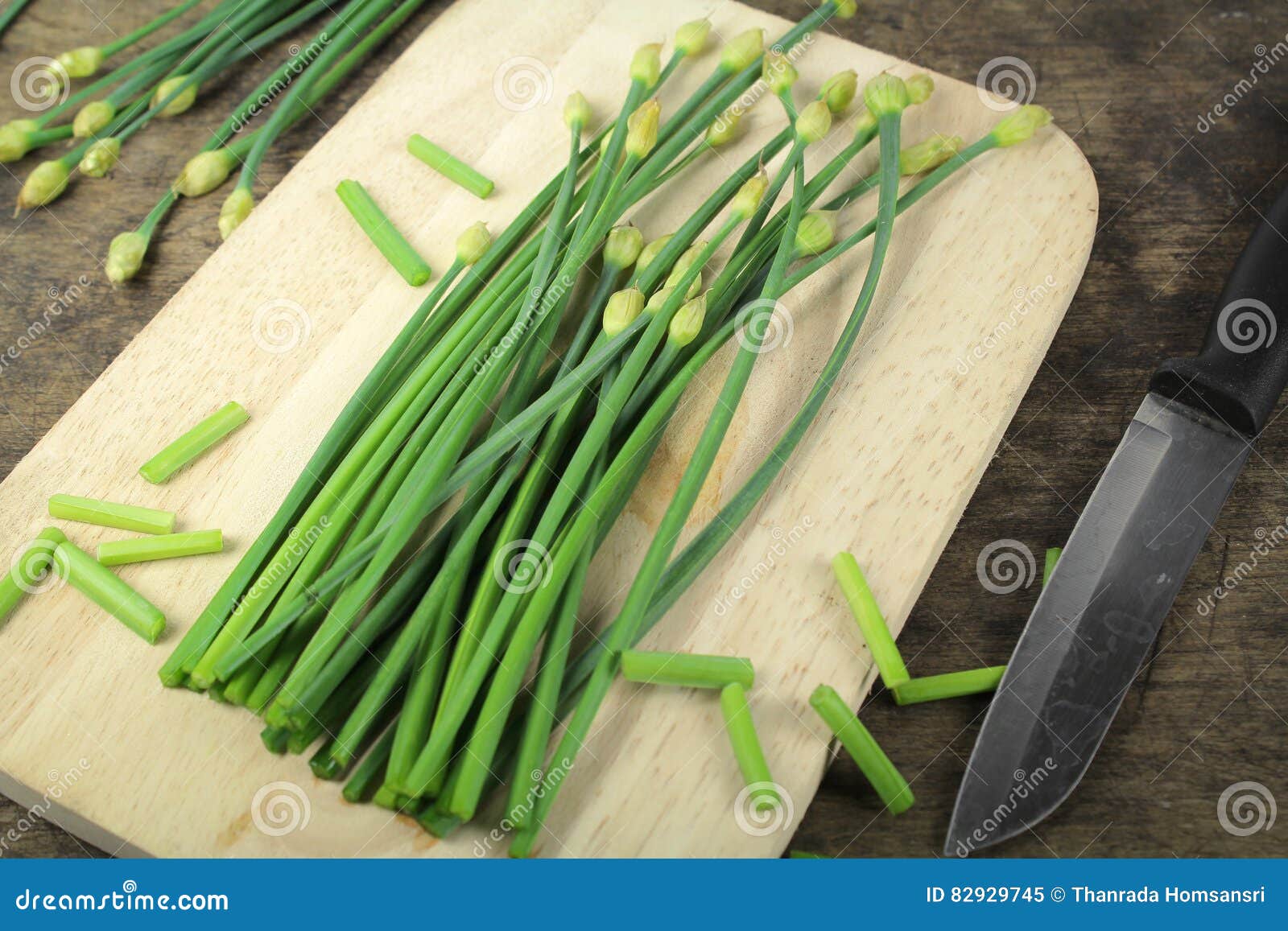 Bunch of fresh chives stock image. Image of allium, herbal - 82929745