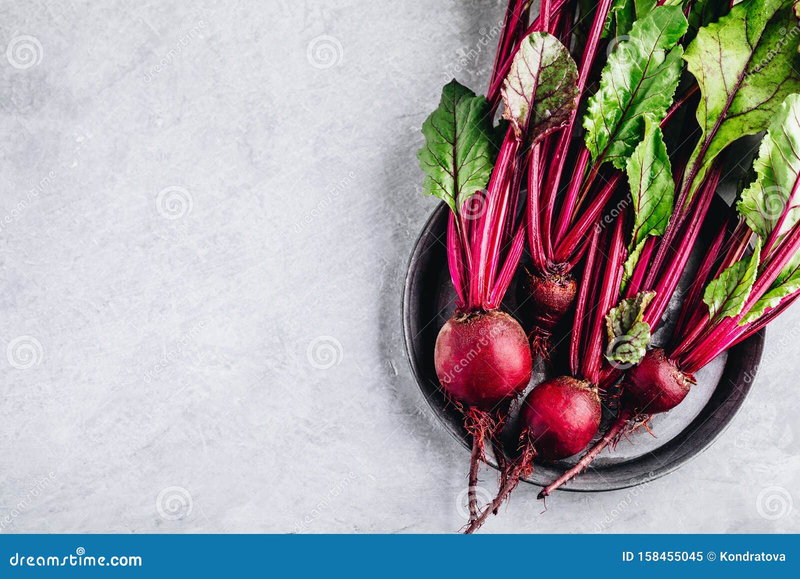 Bunch of Fresh Raw Organic Beets with Leaves Stock Image - Image of ...