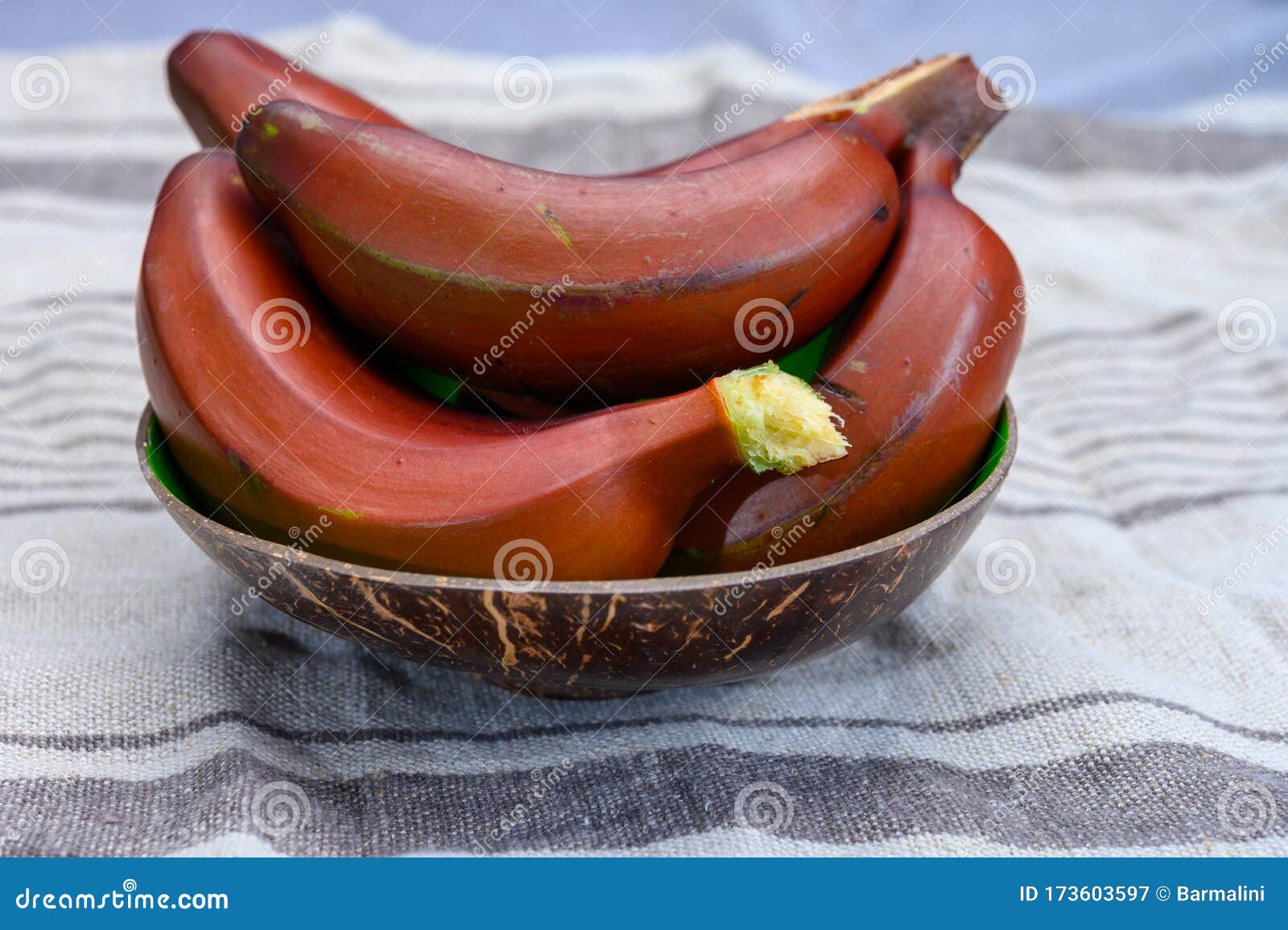 Bunch of Ripe Red Bananas Close Up Stock Image - Image of fresh, indian ...