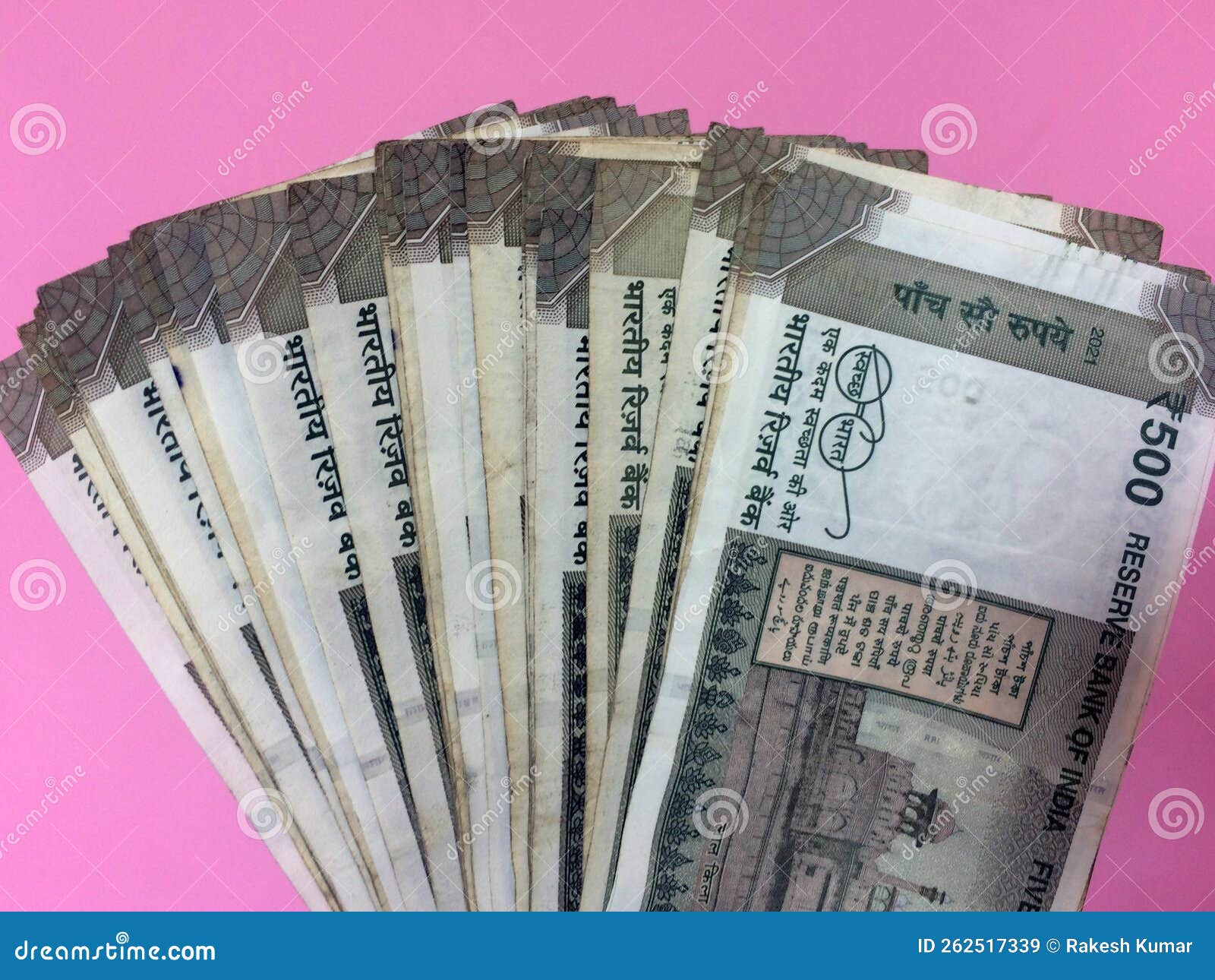 Bundel of Five Hundred Rupees Notes India Stock Image - Image of ...