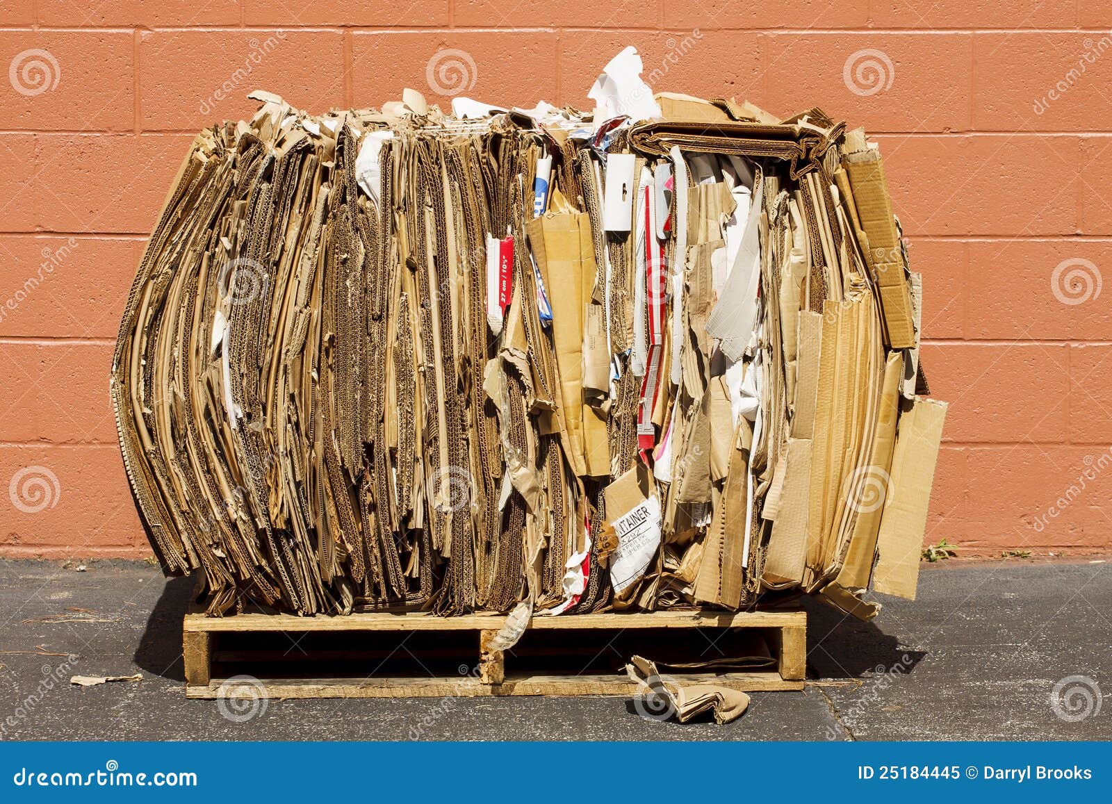 Bundel Van Karton Voor Recycling Stock Afbeelding - Image of bundel ...