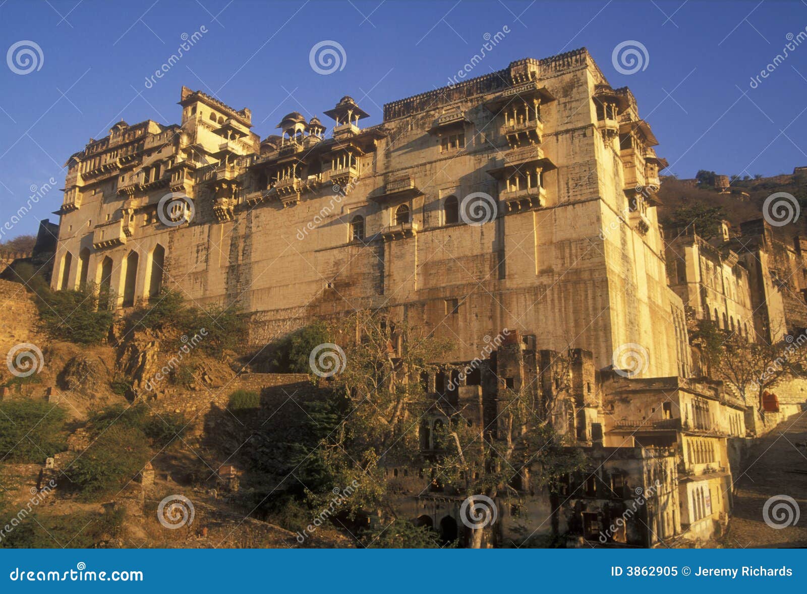 Bundi Palace stock image. Image of wall, fortified, palace - 3862905