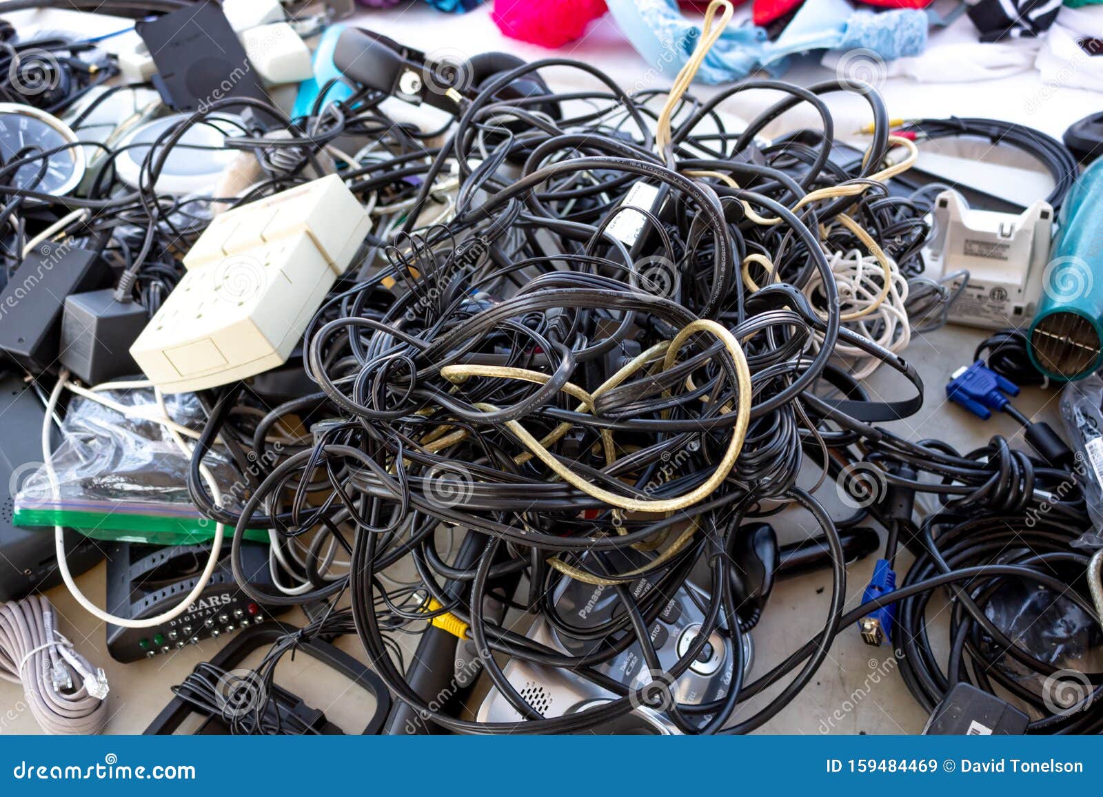 Bundle of cords editorial stock image. Image of angle - 159484469
