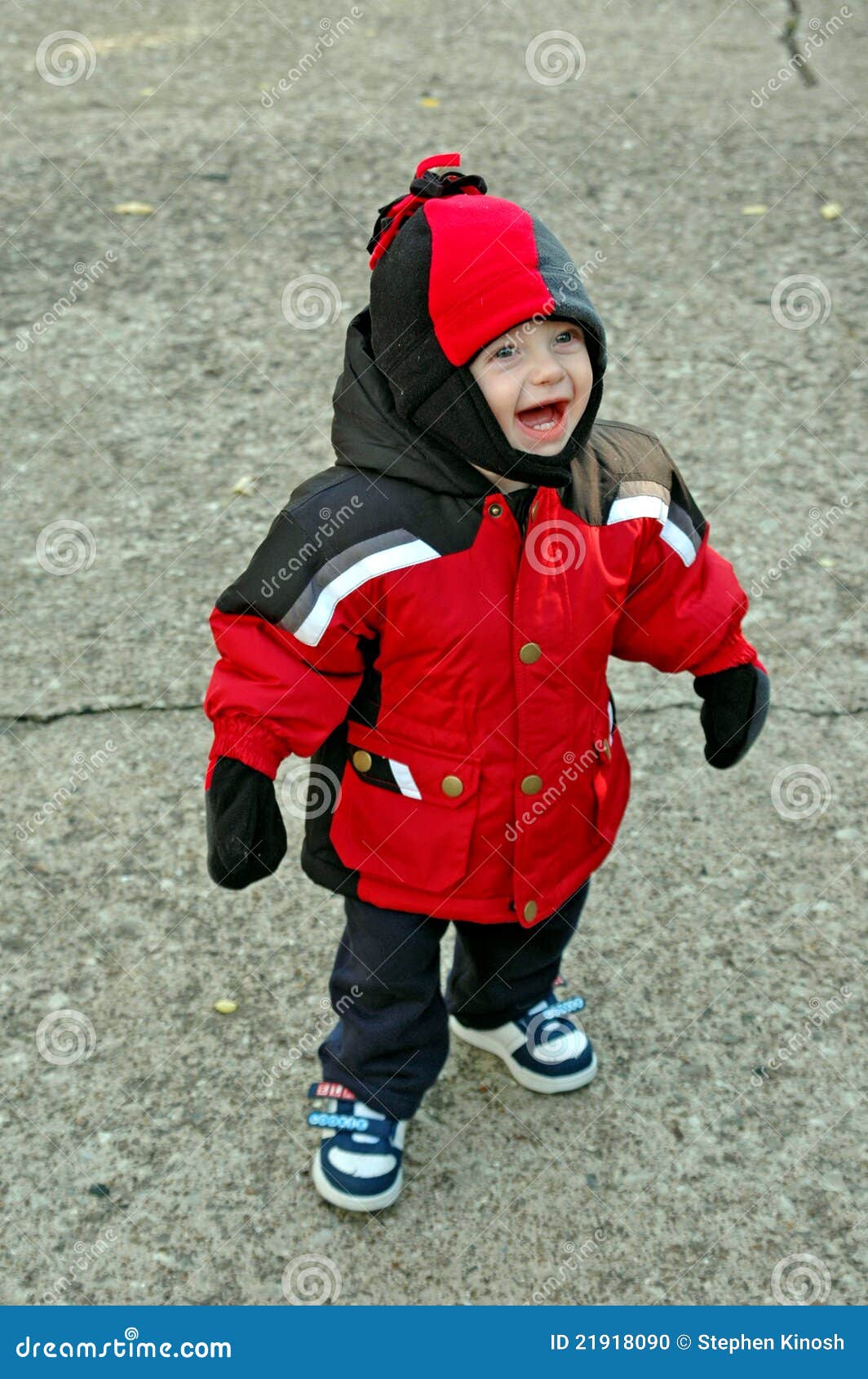 Bundled up happy child stock photo. Image of gloves, child - 21918090