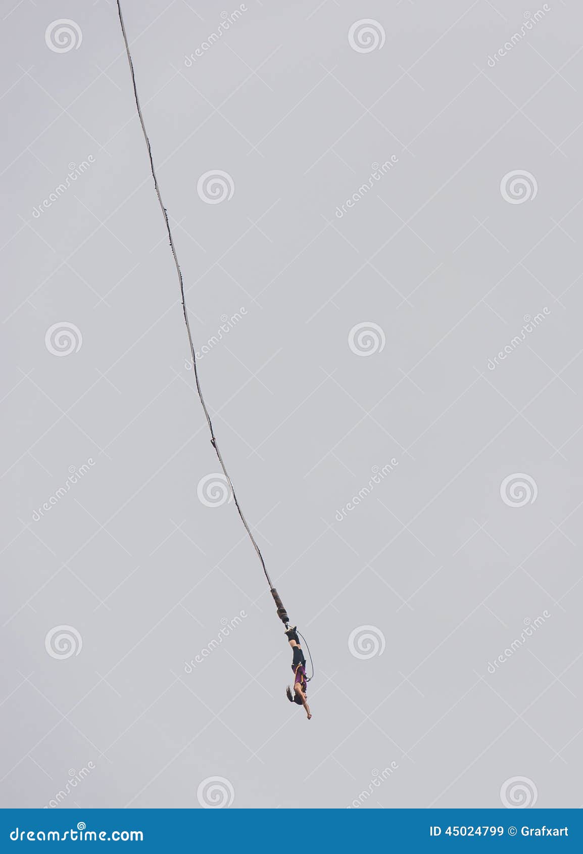 Bungee Jumper in Extreme Height Editorial Stock Image - Image of ...