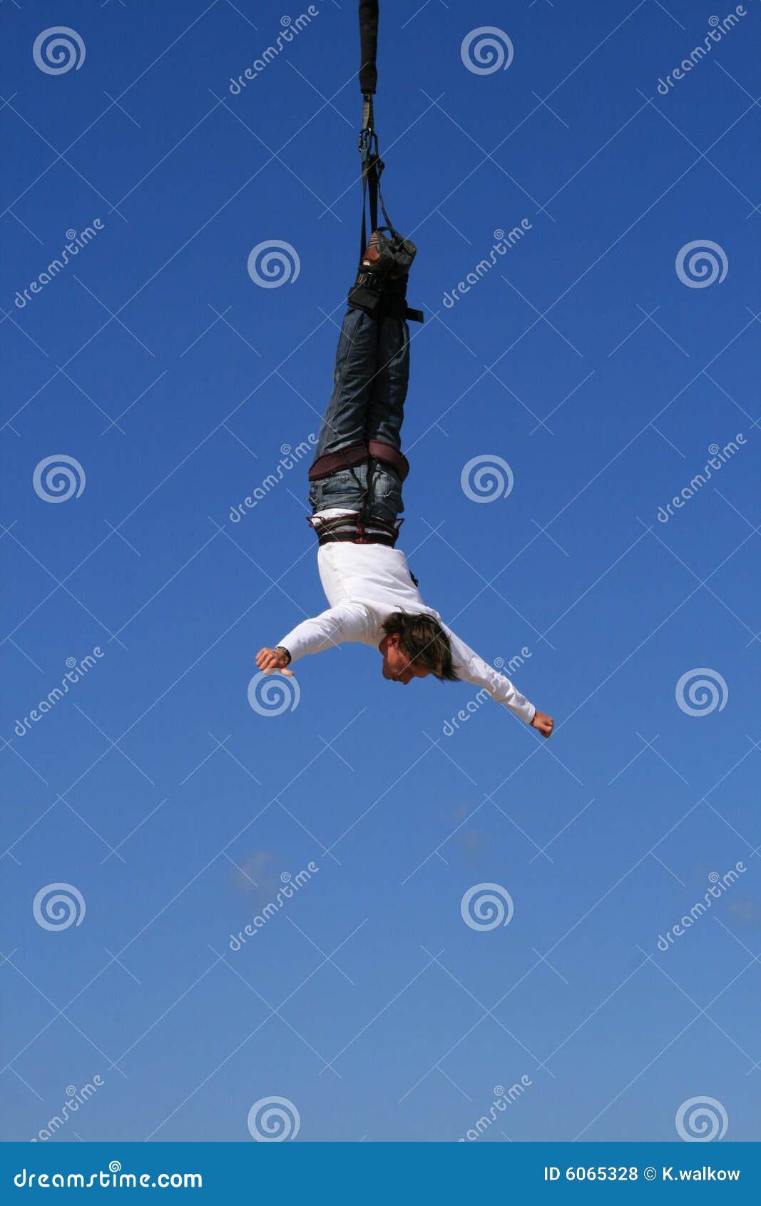 Bungeejumping stock photo. Image of leisure, flyning, action - 6065328