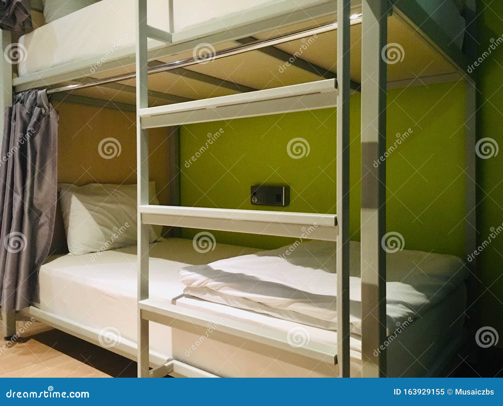 Bunk bed in bedroom hostel stock image. Image of couple - 163929155