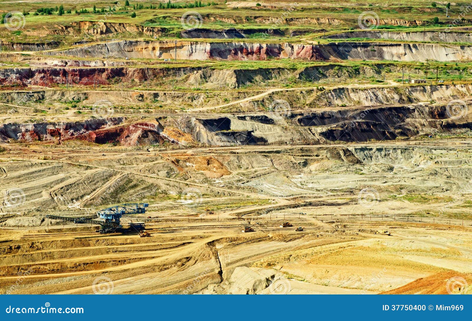 Bunk Wall Surface Mine with Exposed Colored Minerals and Brown Coal ...