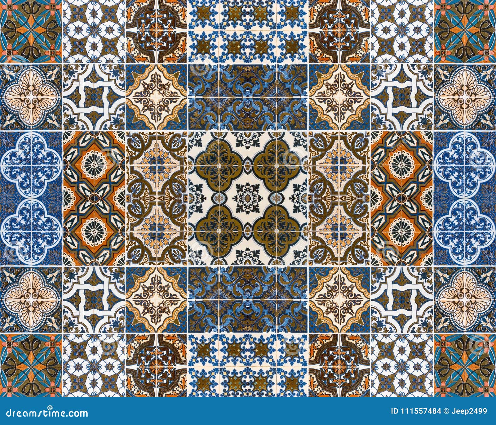 Bunte Muster von Fliesen stockfoto. Bild von fliesen - 111557484