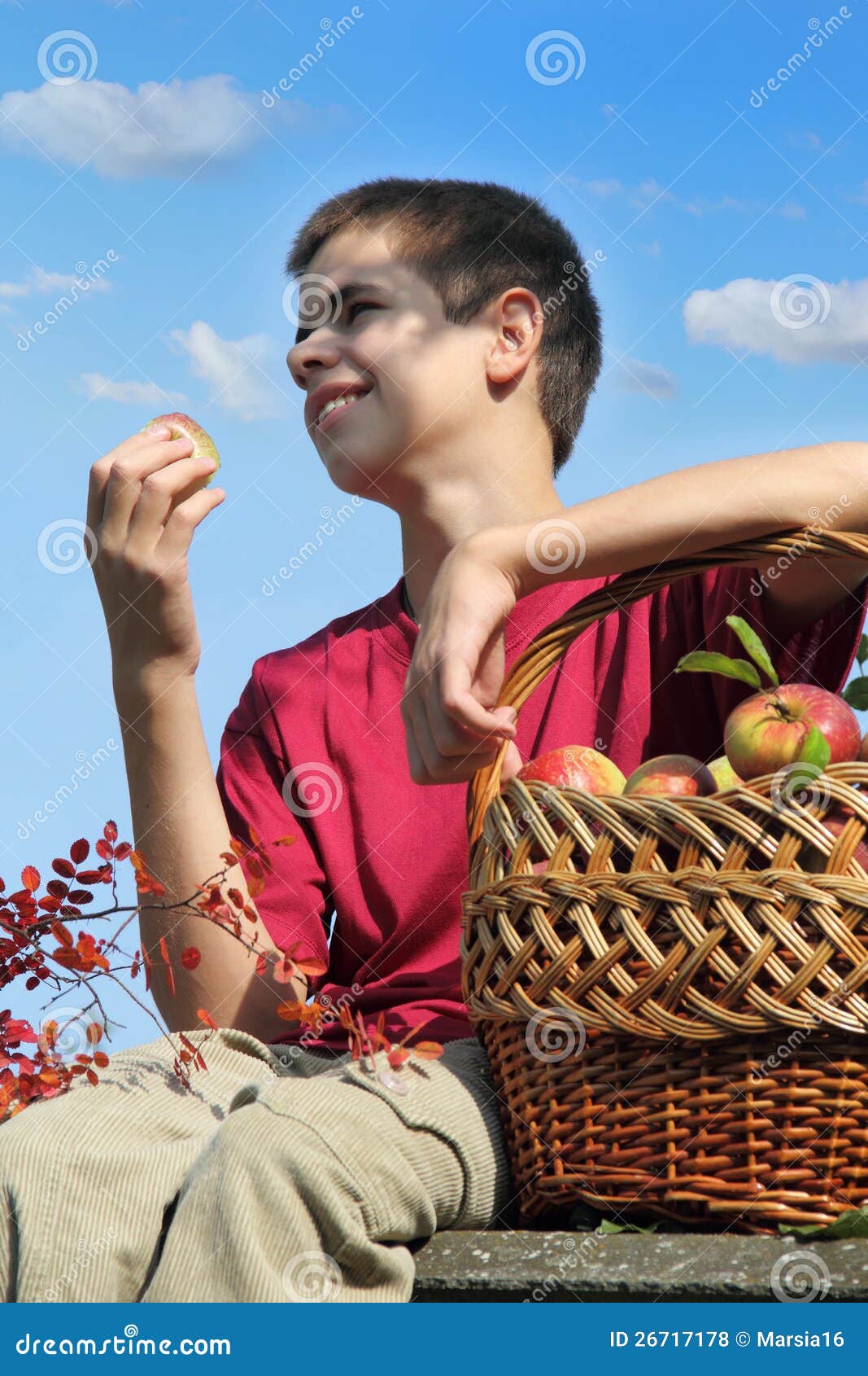 Buon umore fotografia stock. Immagine di raccolto, giardino - 26717178