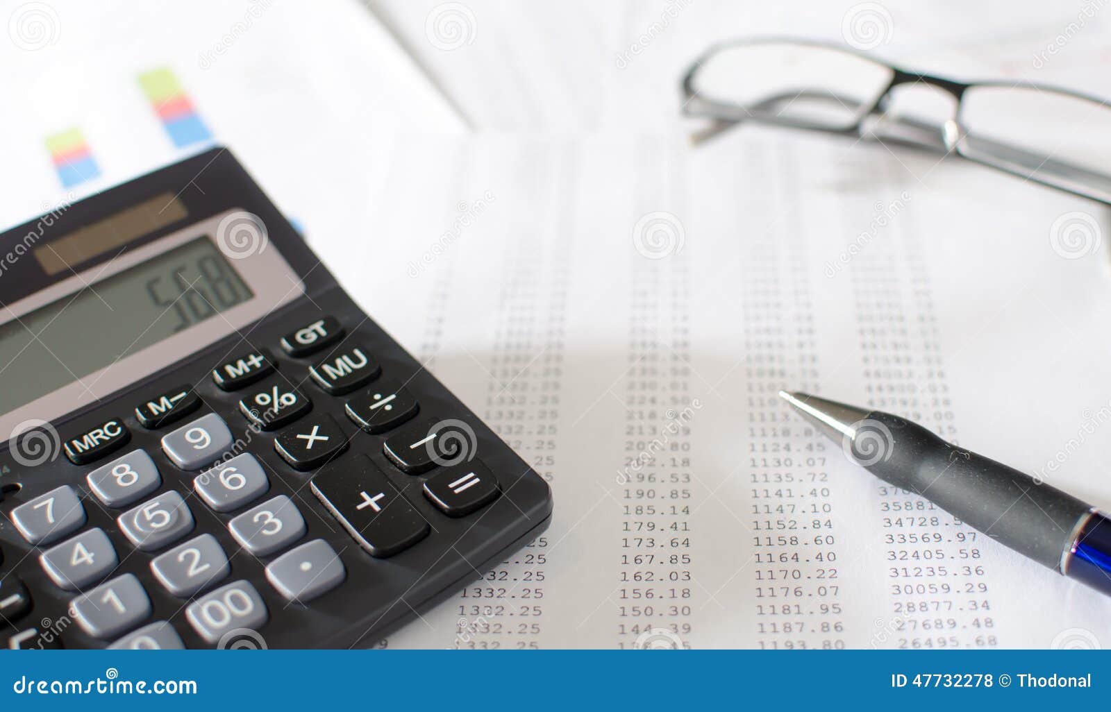 Bureau de comptabilité photo stock. Image du impôts, compte - 47732278