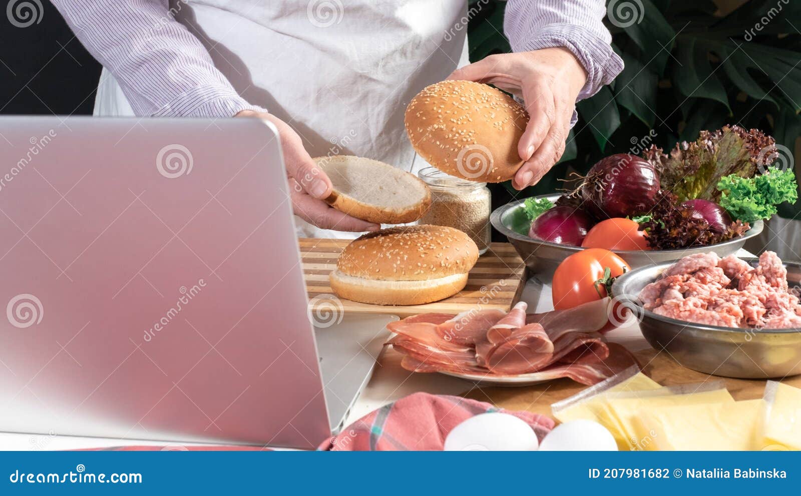 Cheeseburger On Laptop Keyboard - A Fast Food Lunch In The Workplace ...