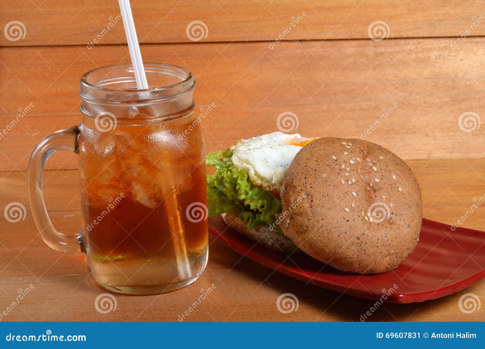 Burger and iced tea stock image. Image of meal, cocktail - 69607831