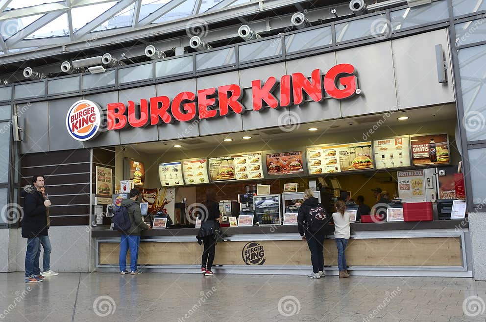 Burger King 编辑类图片. 图片 包括有 筹码, 著名, 英语, 菜单, 油炸物, 商业, 喝酒 - 61799655