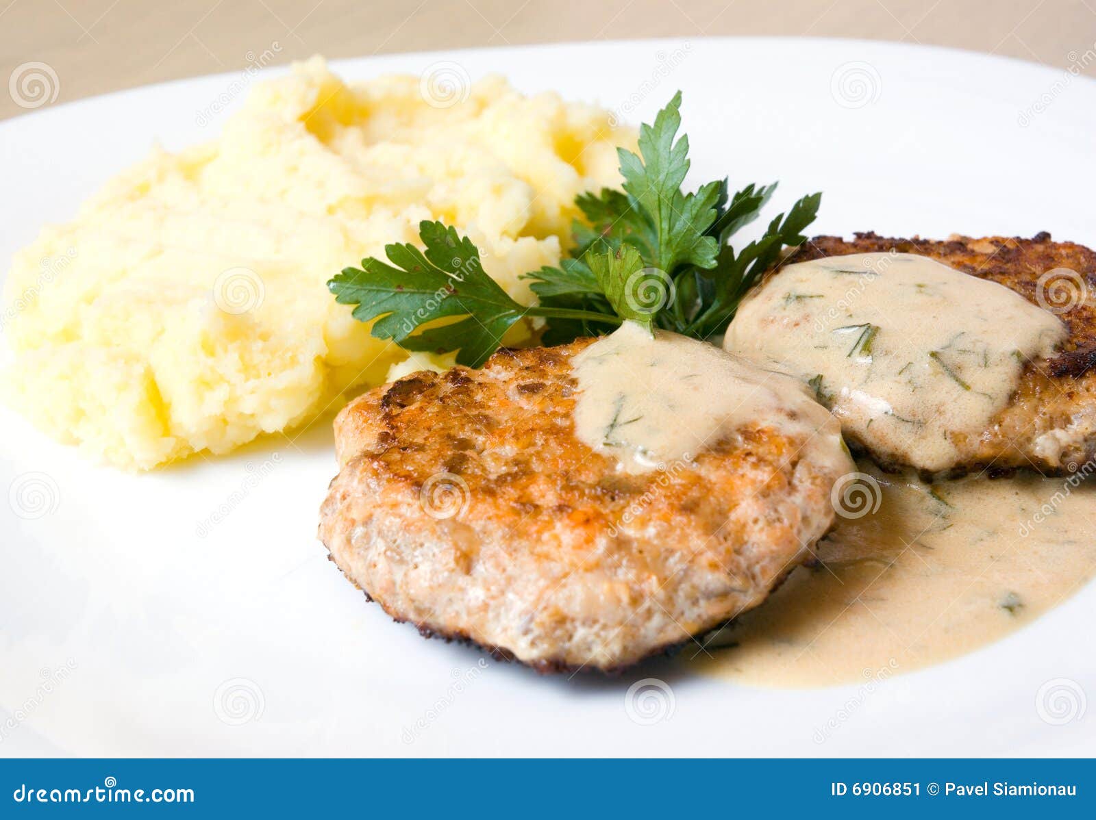 Burger with Mashed Potatoes Stock Image - Image of plate, light: 6906851