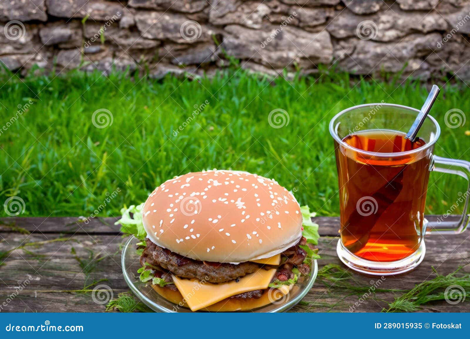 Burger and Tea stock illustration. Illustration of tasty - 289015935