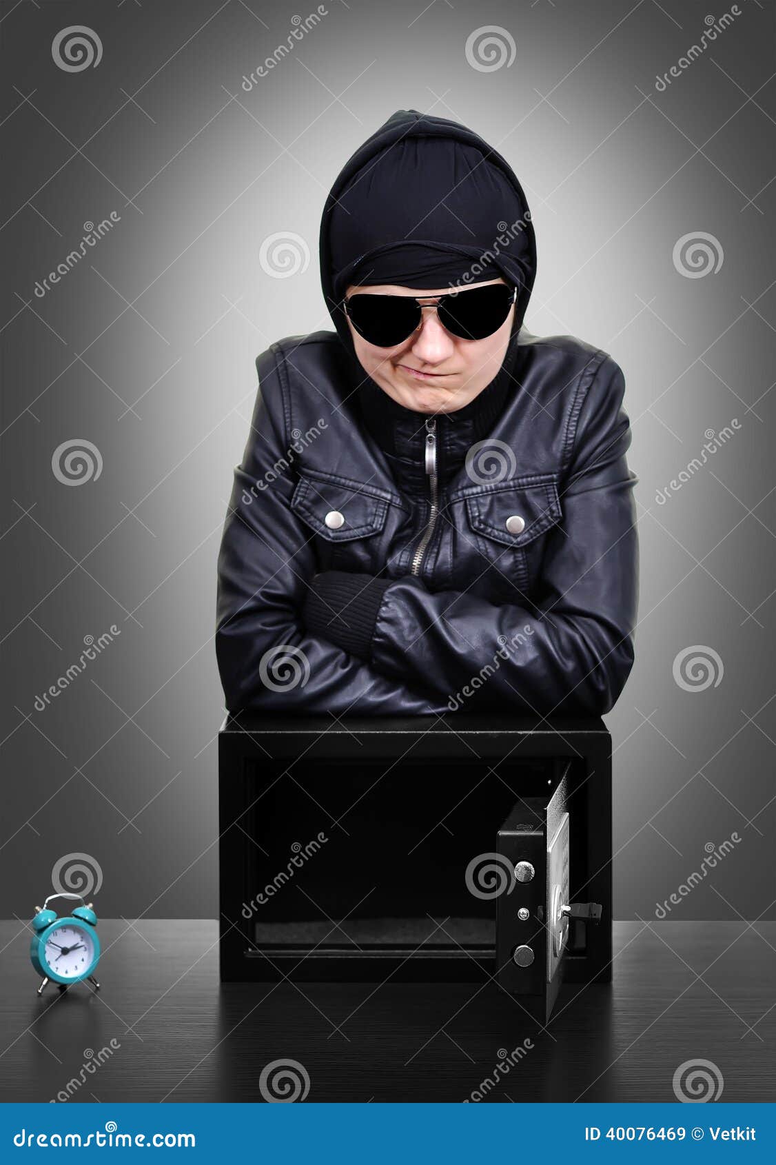 Burglar stock image. Image of apartment, burglar, criminal - 40076469