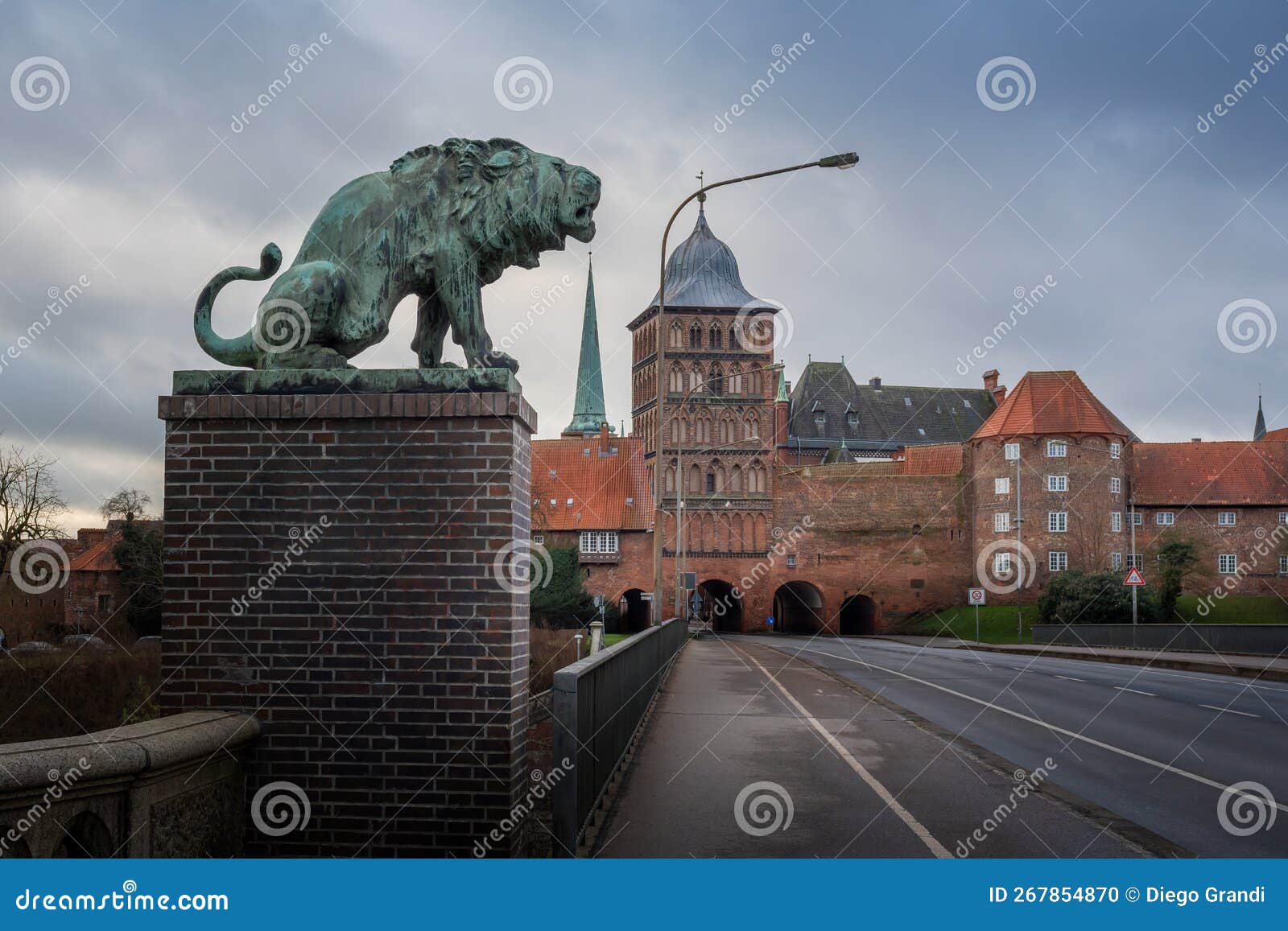 Burgtor Castle Gate and Burgtor Bridge - Lubeck, Germany Stock Photo ...