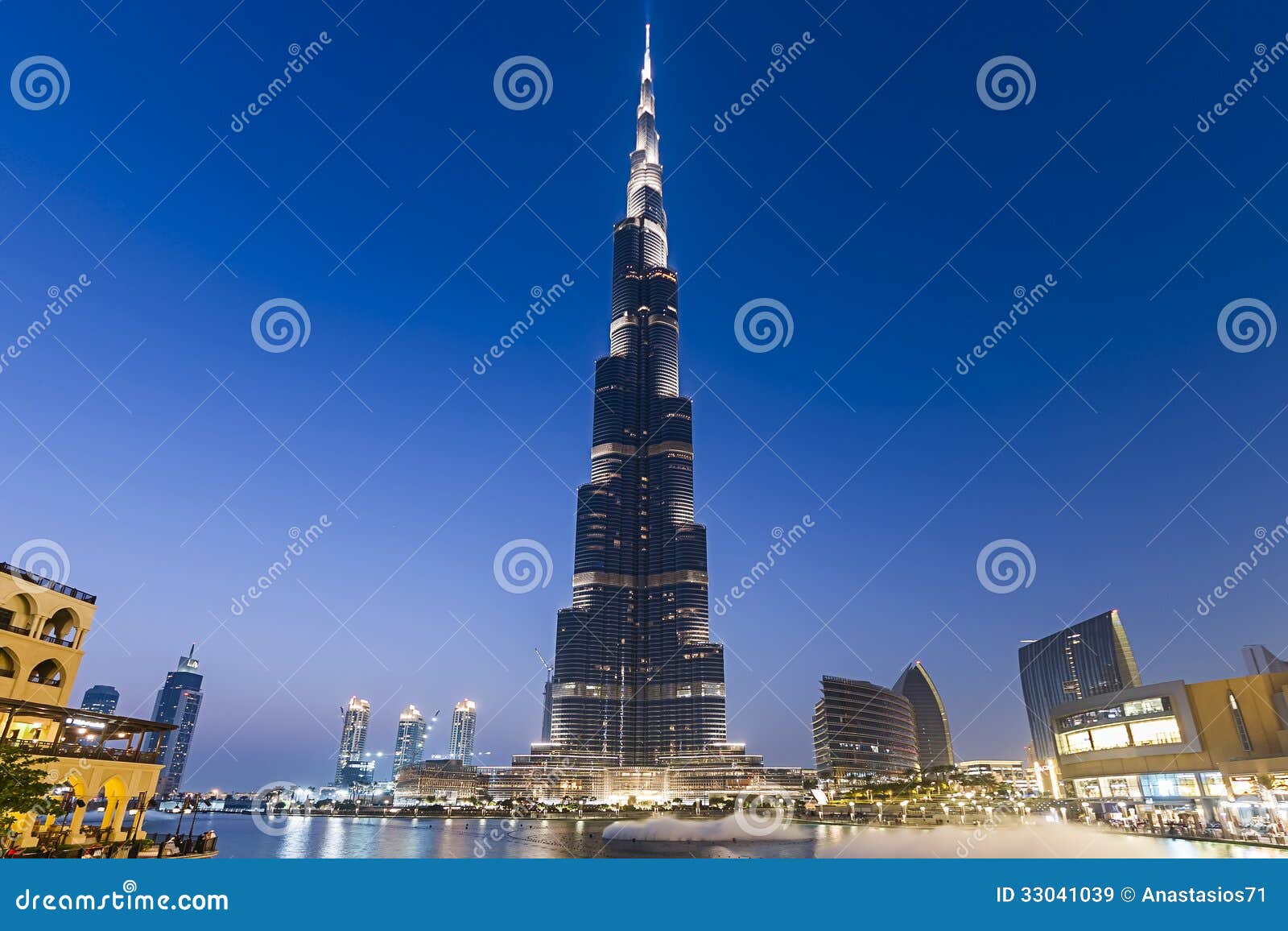 Burj Khalifa imagen de archivo editorial. Imagen de moderno - 33041039