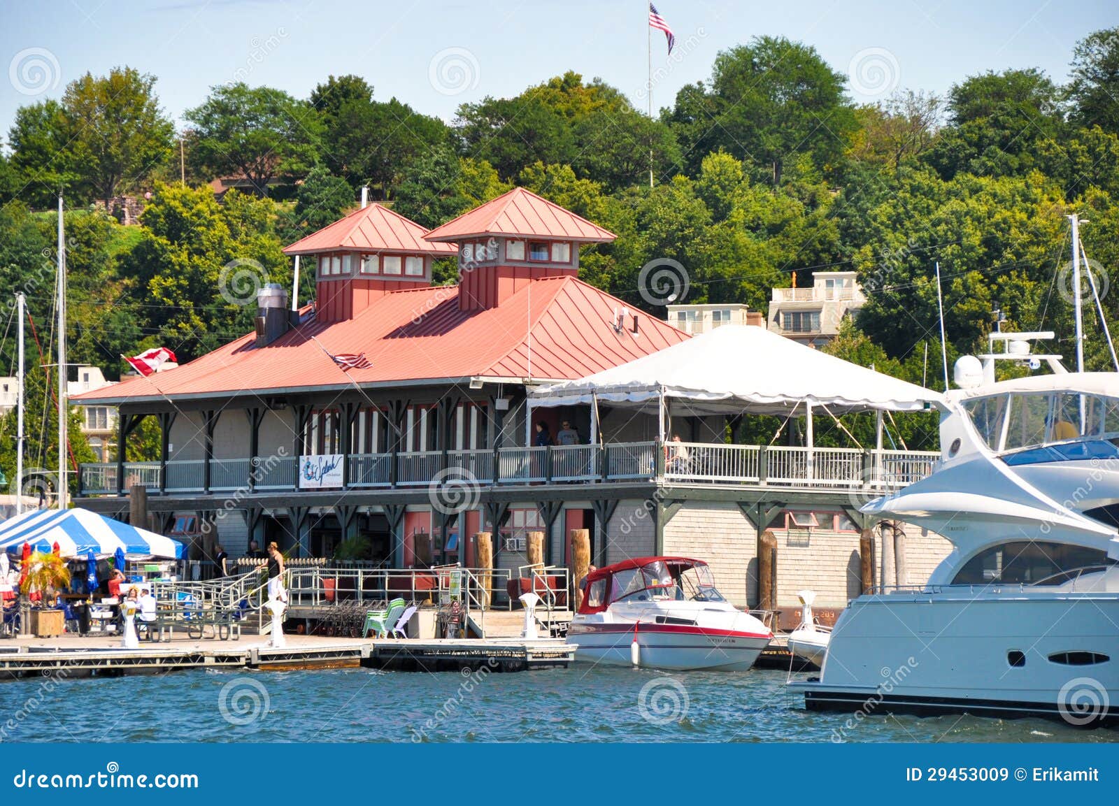 Burlington, Vermont marina editorial stock image. Image of pier - 29453009