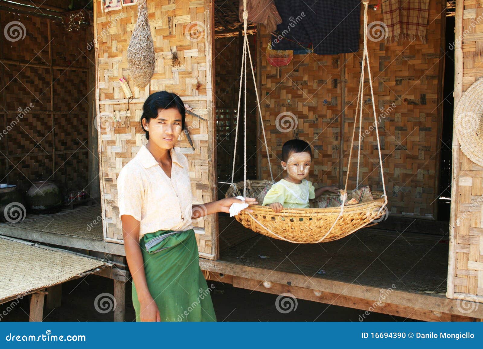 Burmese family editorial image. Image of travel, family - 16694390