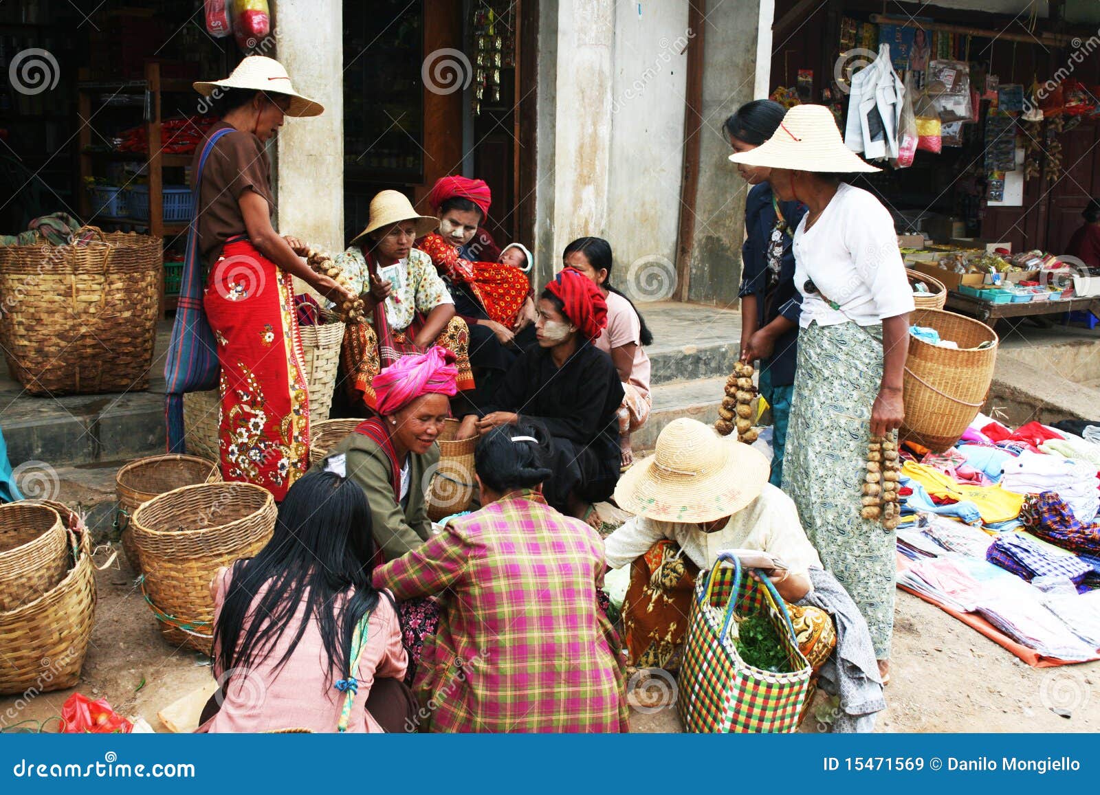 Burmese market editorial stock image. Image of workers - 15471569