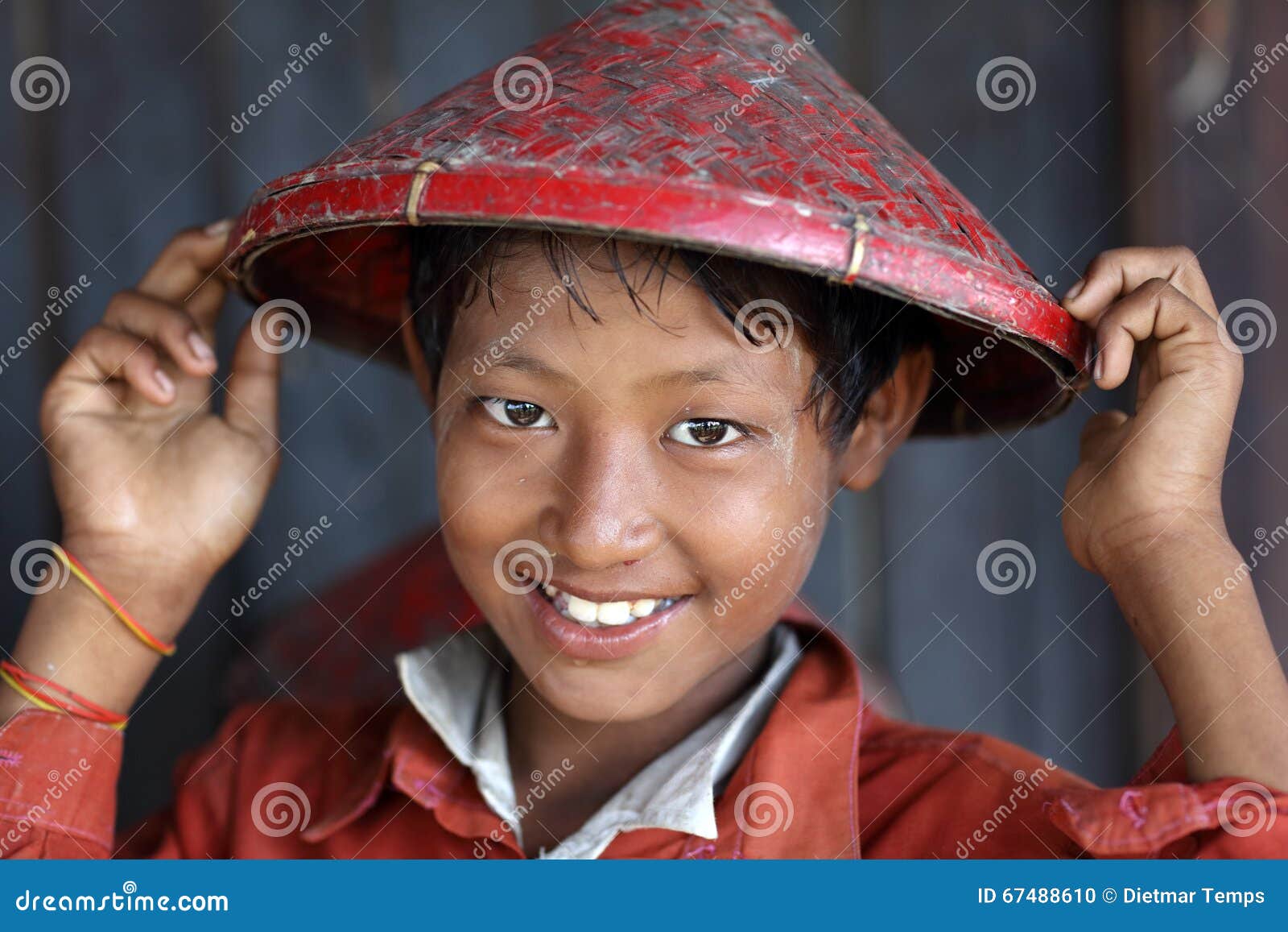 Burmese Student in Mandalay, Myanmar. Editorial Image - Image of people ...