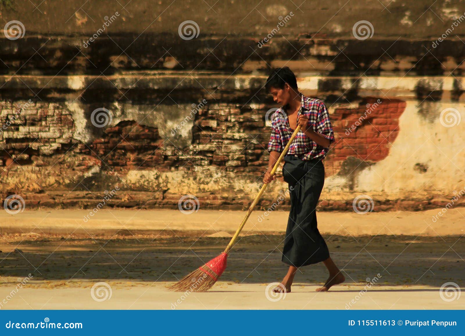 The Burmese are Sweeping the Temples. Editorial Stock Photo - Image of ...