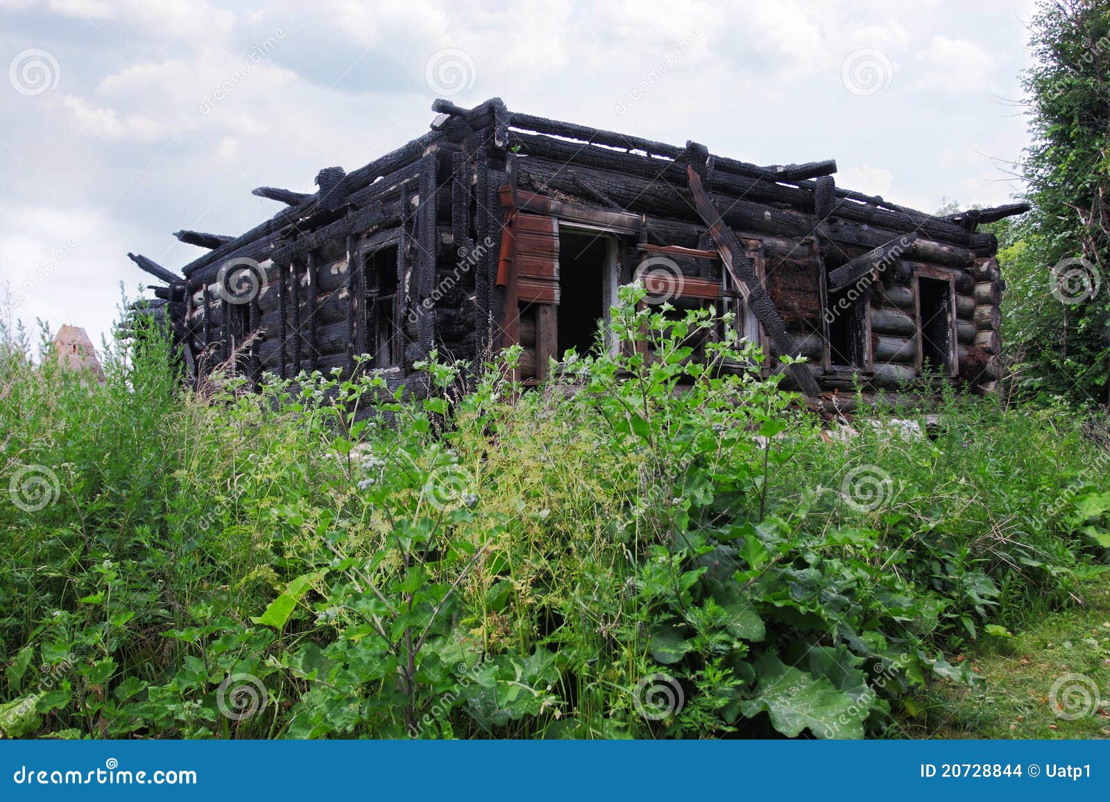 Burned house stock photo. Image of fire, tragedy, ruined - 20728844
