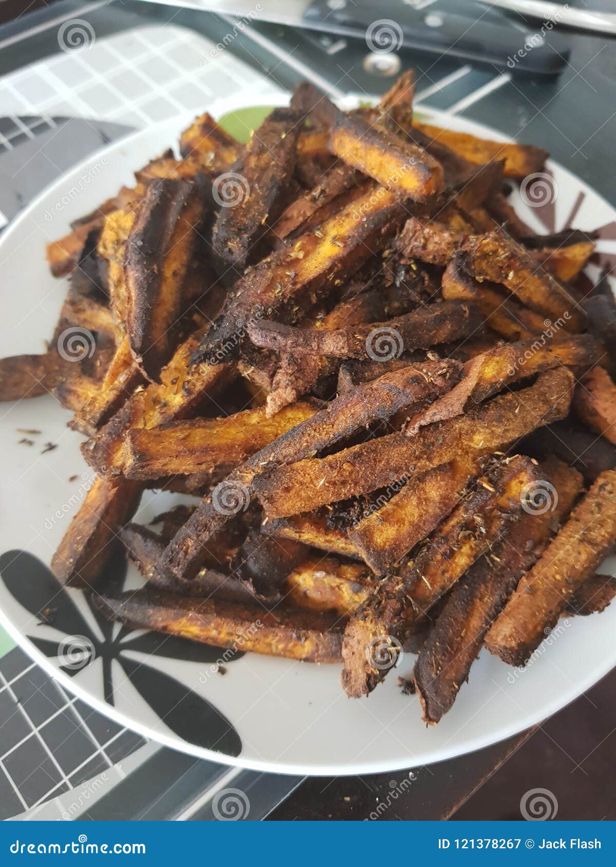 Burned sweet potatoes stock image. Image of potatoes - 121378267
