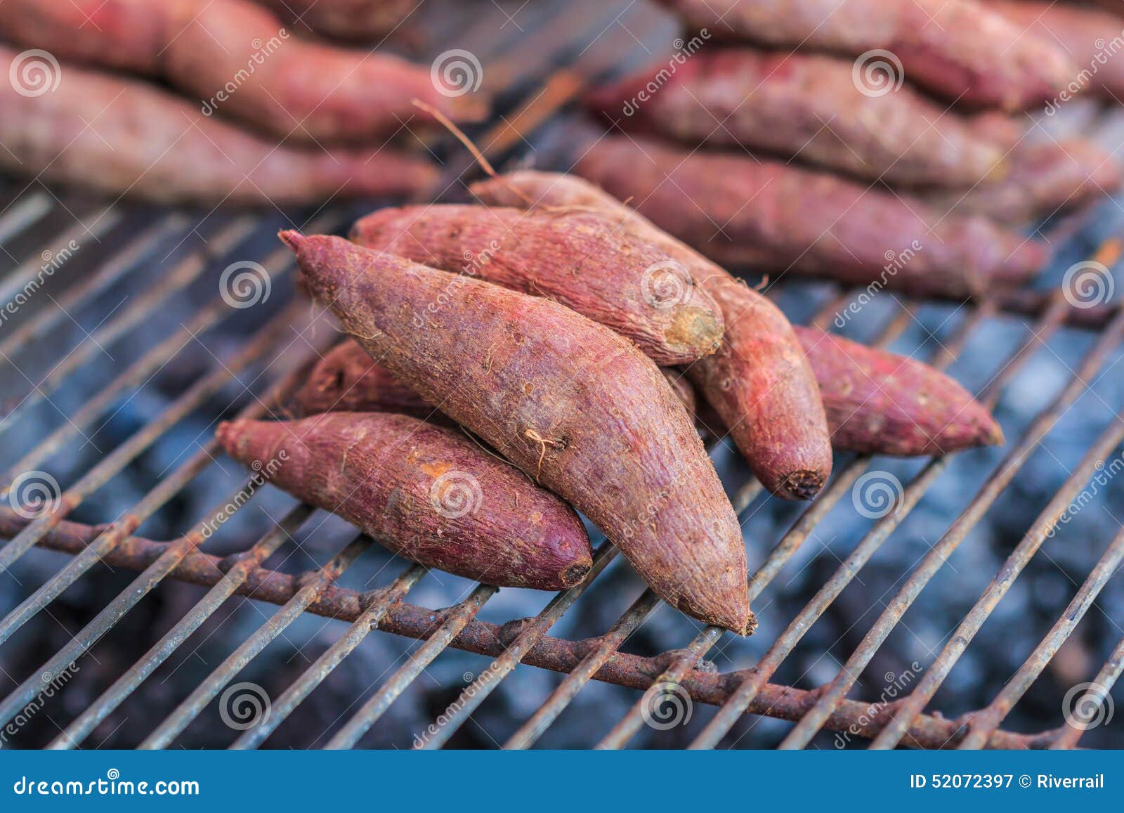 Burned sweet potatoes stock image. Image of healthy, fresh - 52072397