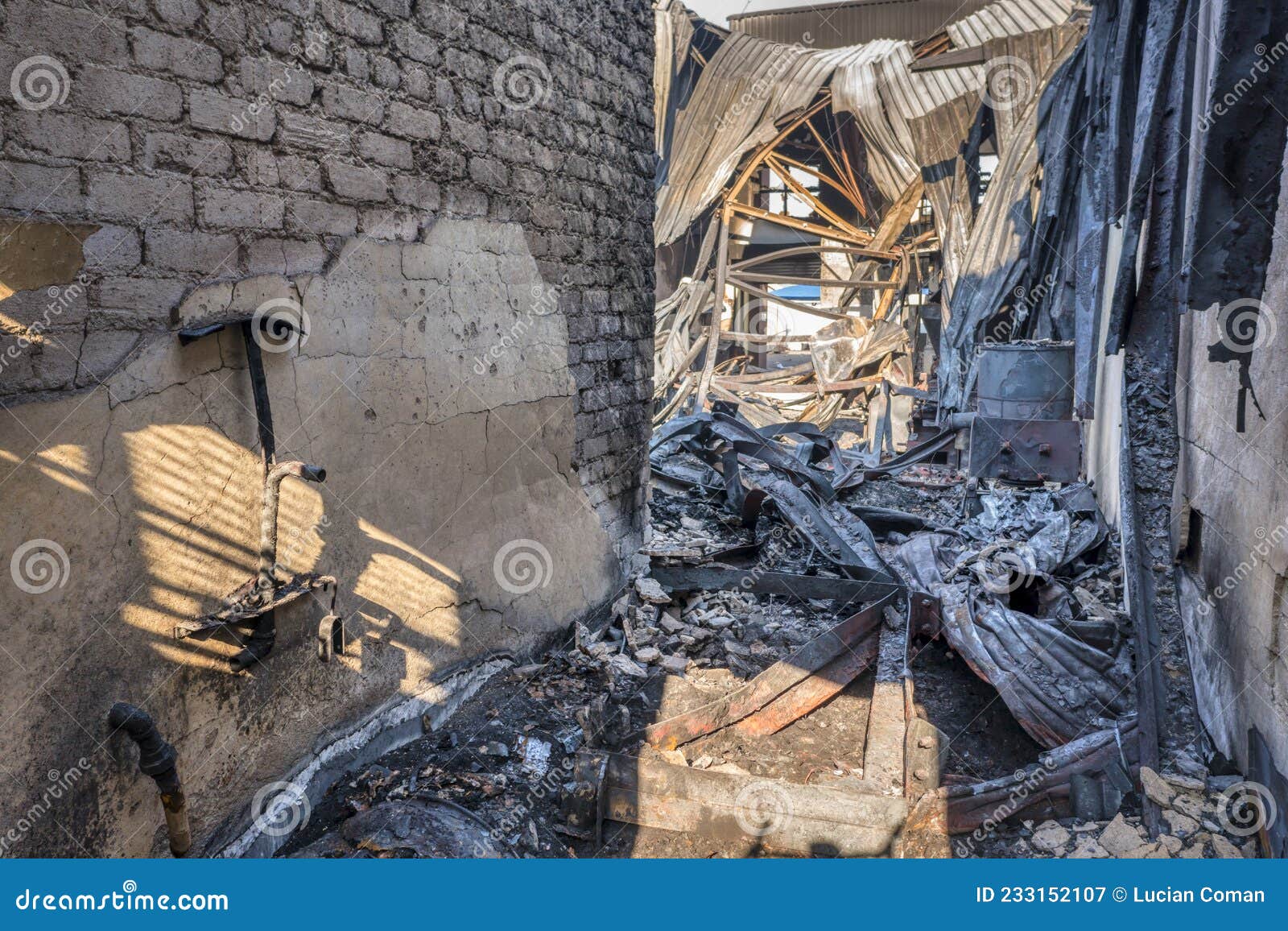 Burned warehouse stock image. Image of door, devastation - 233152107