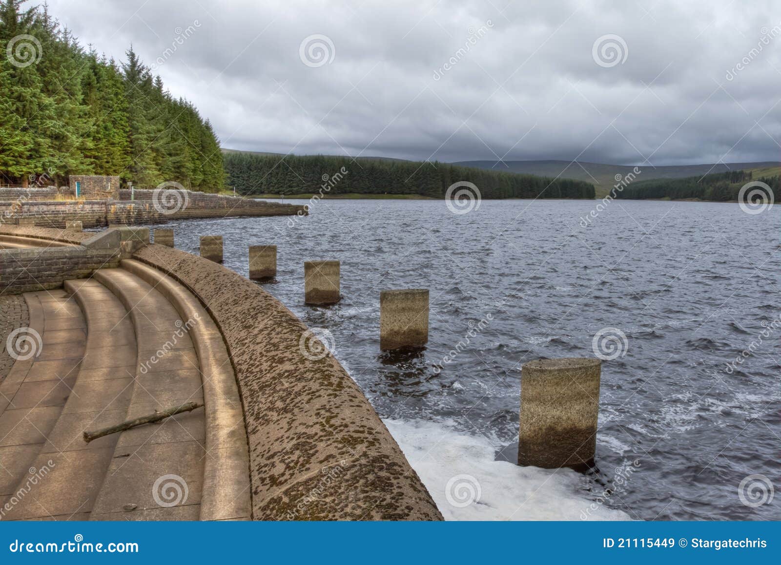 Burnhope Resevoir stock image. Image of ireshopeburn - 21115449