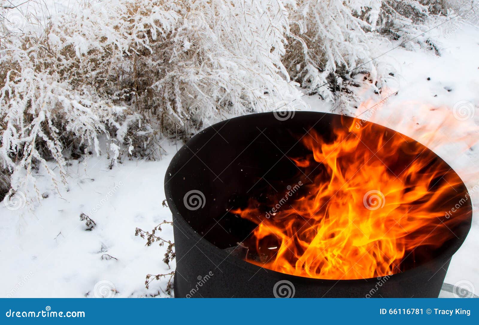 Burning barrel stock image. Image of frozen, december - 66116781