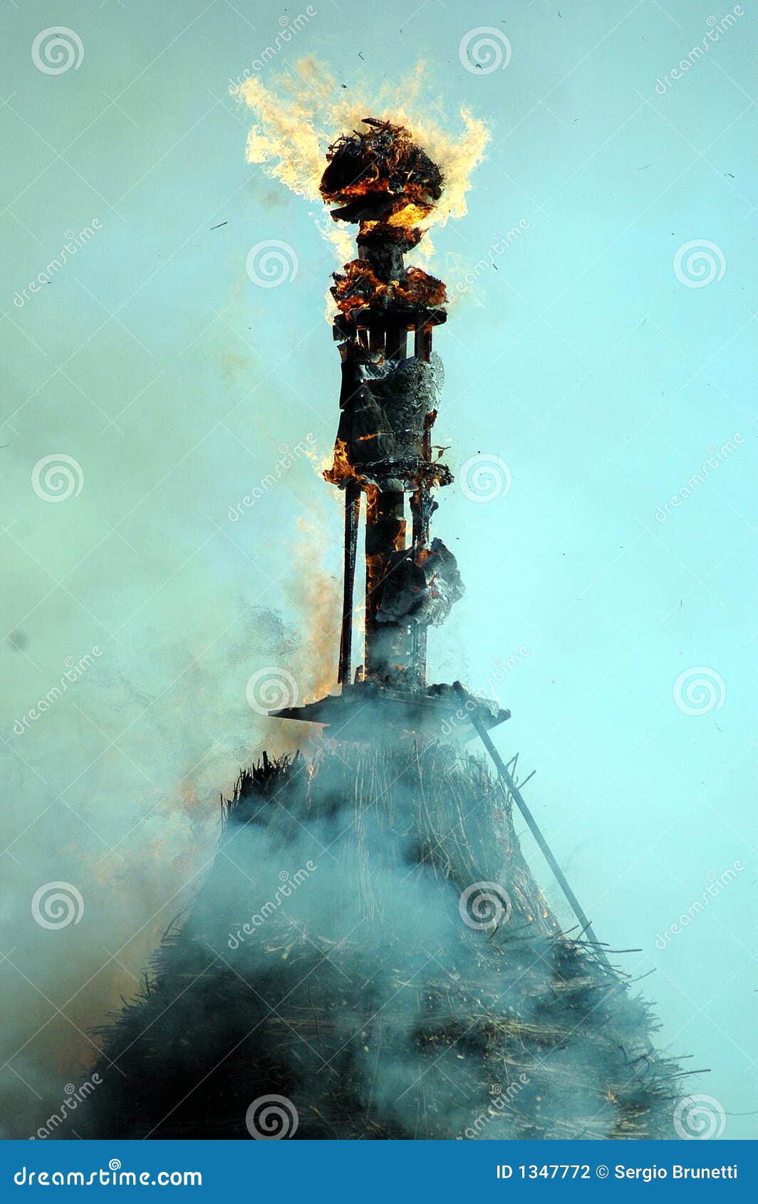 Burning the boogg stock photo. Image of inverno, burning - 1347772