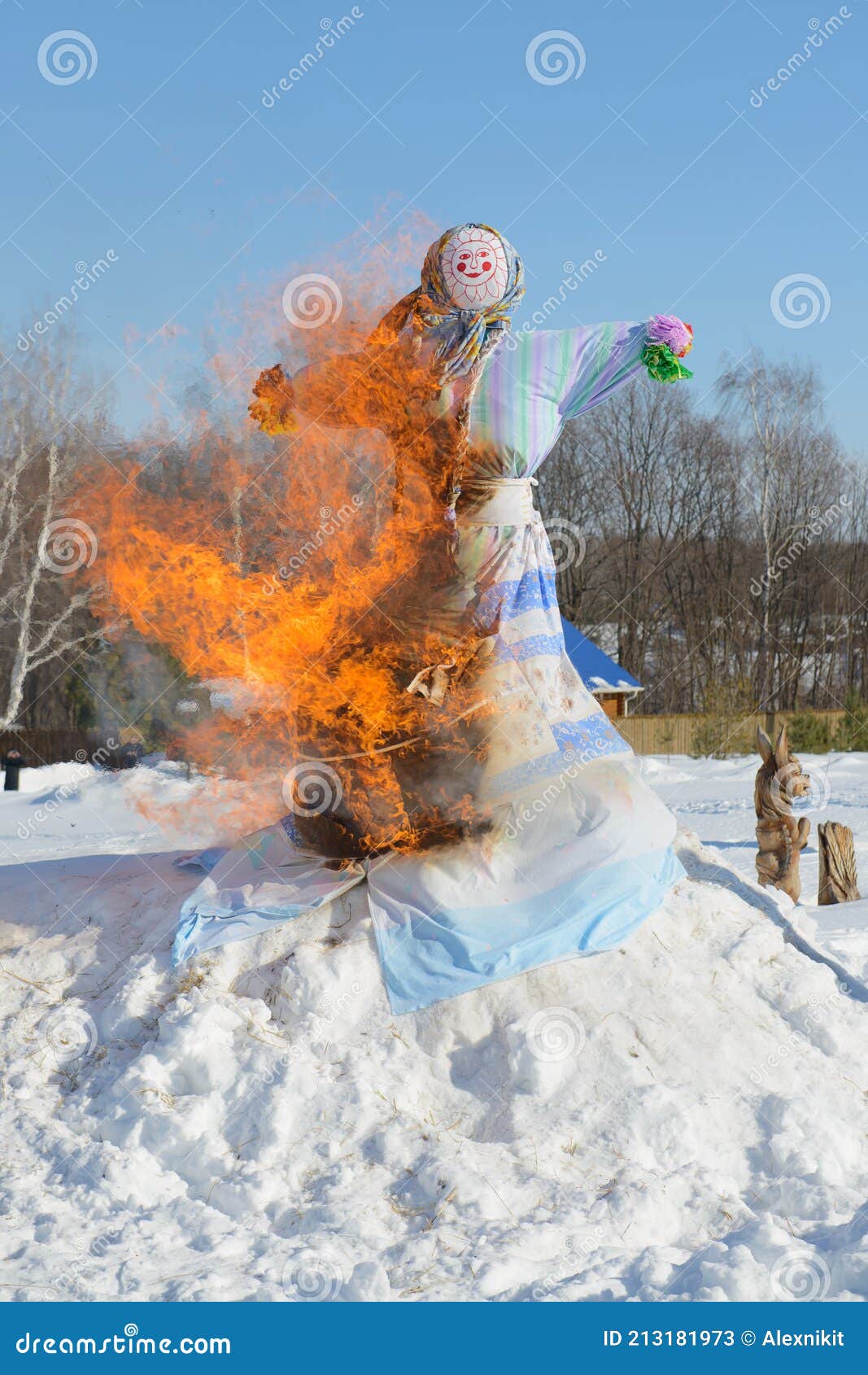Burning Effigy on the Russian Holiday Maslenitsa Stock Image - Image of ...