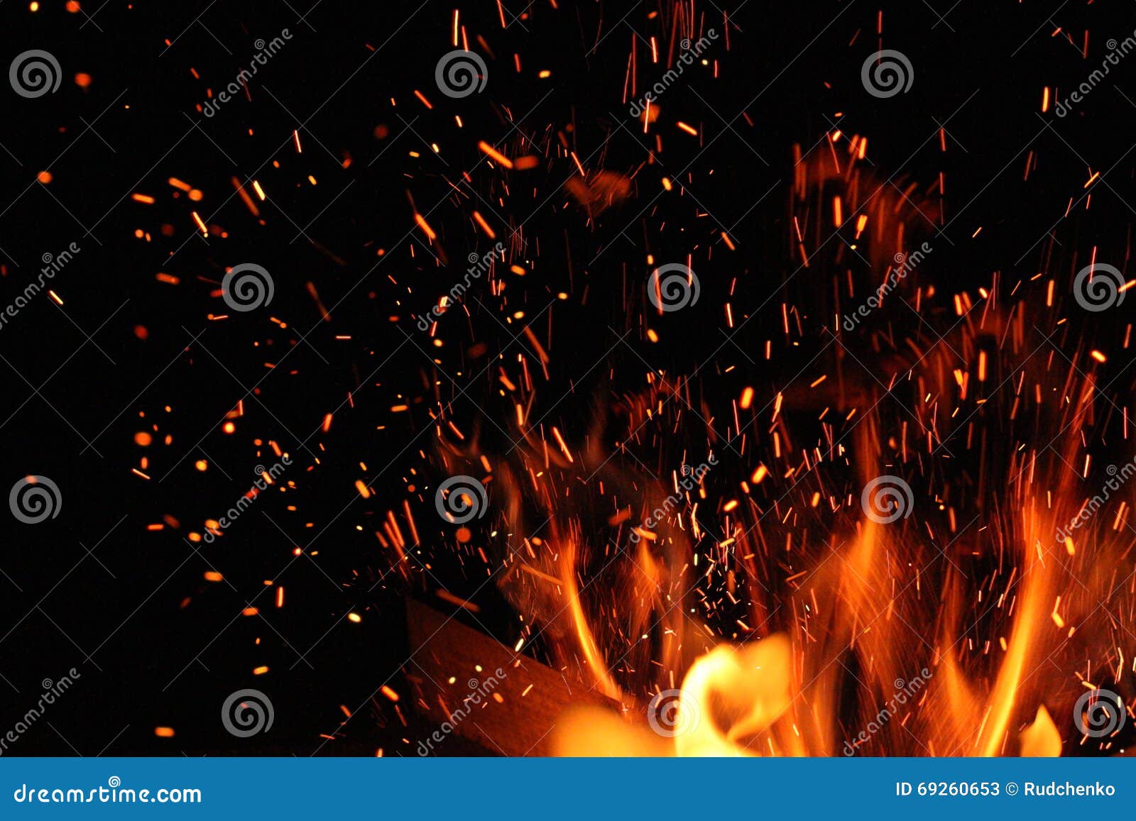 Burning log and fire spark stock image. Image of burn - 69260653