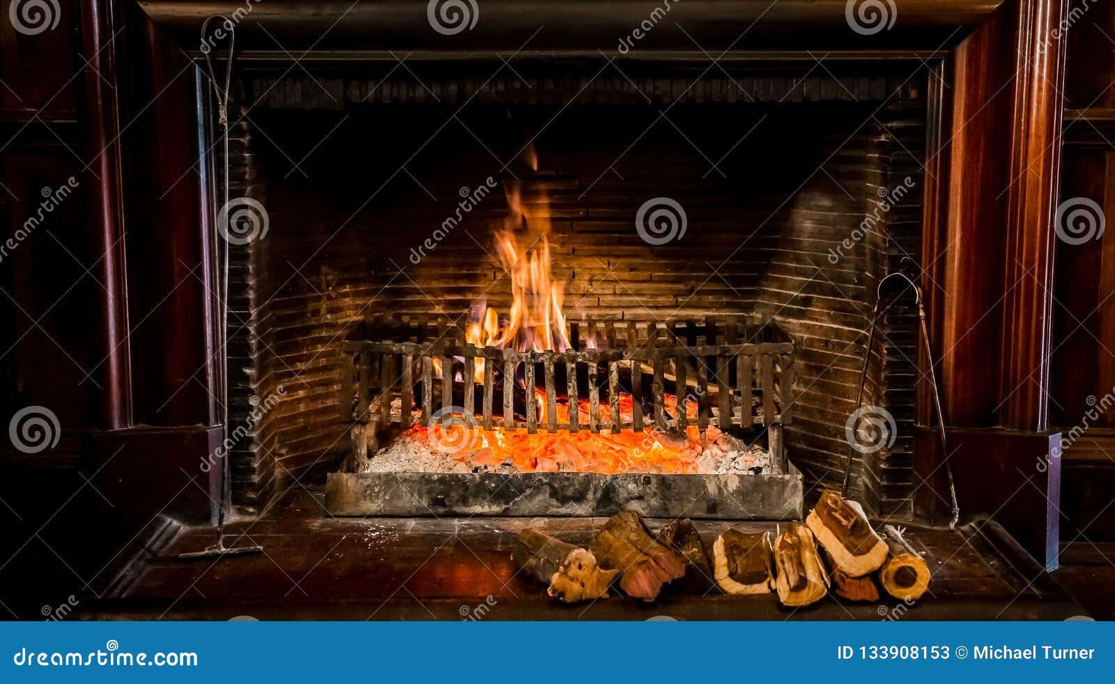 Burning Logs in a Winter Fireplace Stock Image - Image of fire, bonfire ...
