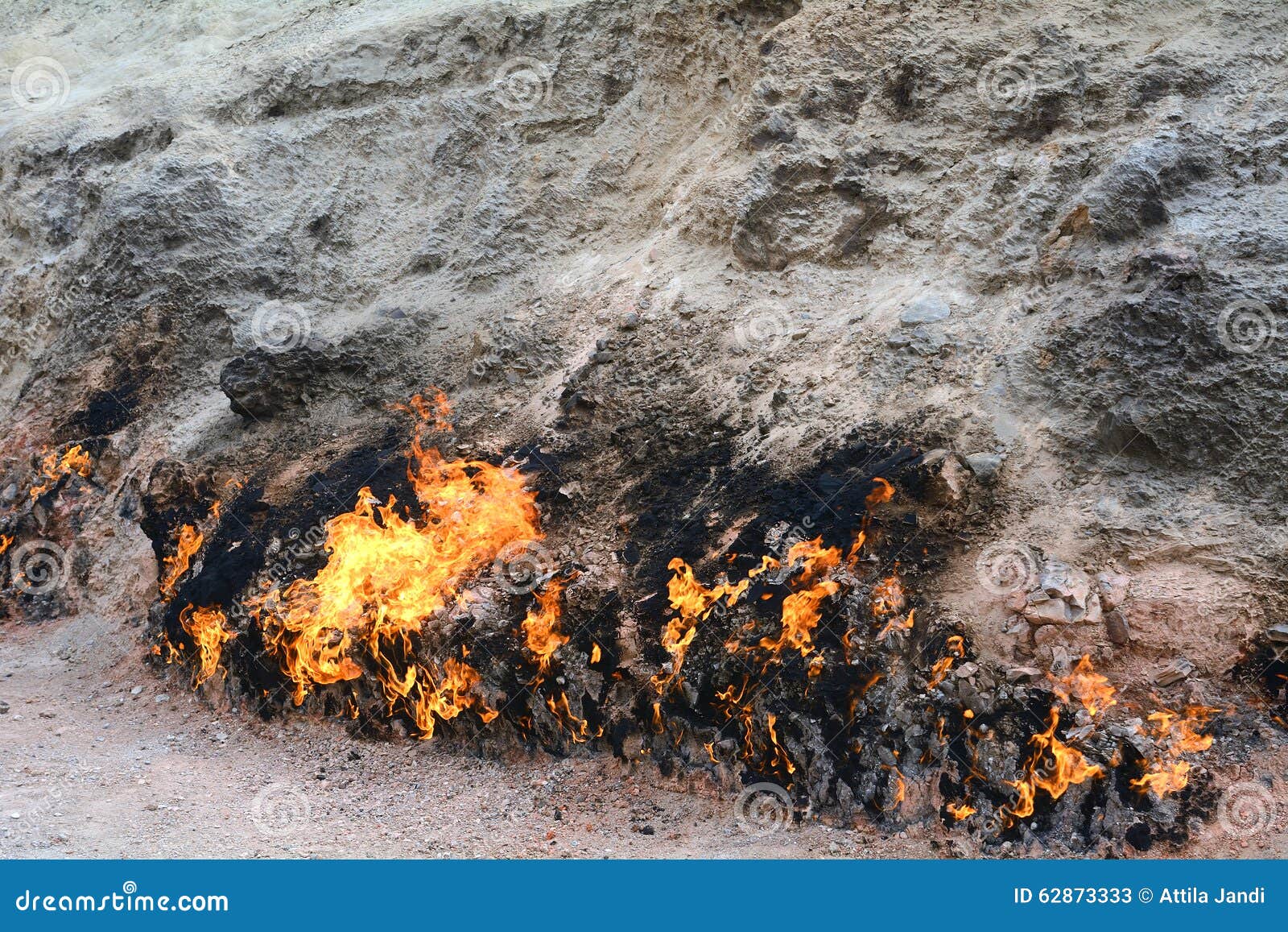 Burning Mountain, Yanar Dag, Azerbaijan Stock Image - Image of caspi ...