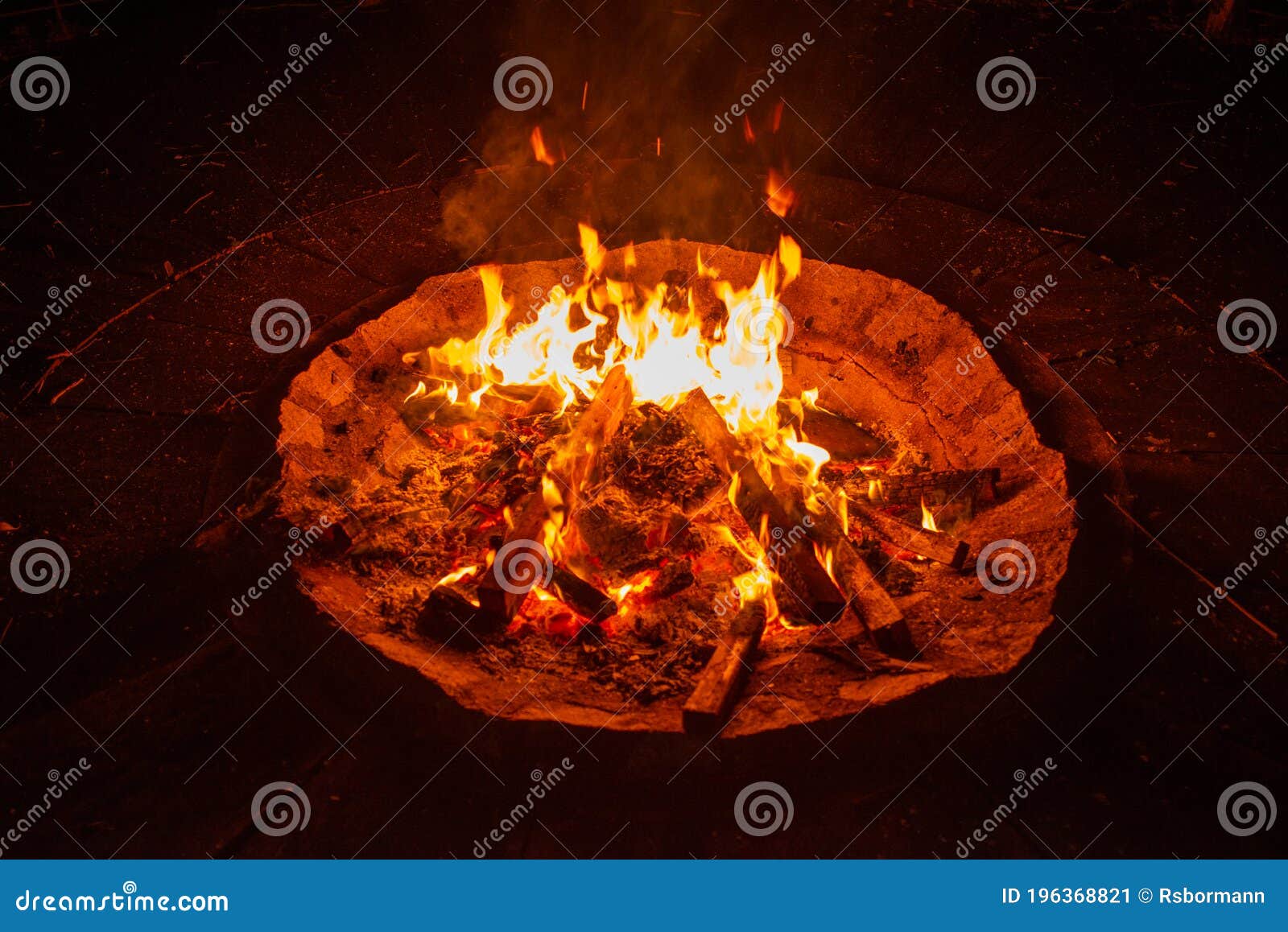 Burning Pyre Ready To Warm the Family Stock Image - Image of campfire ...