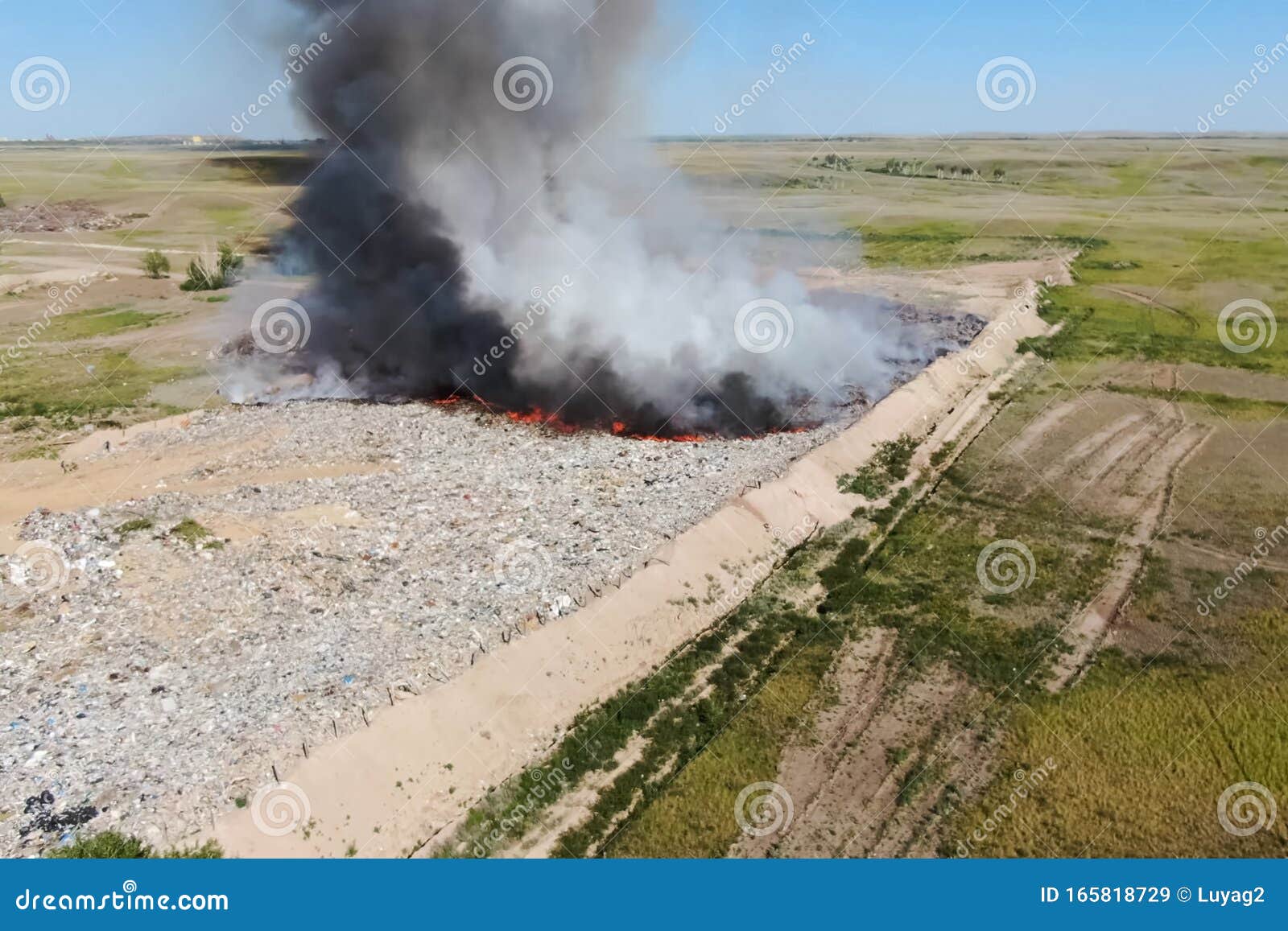 Burning Trash. Fire at the Landfill Stock Image - Image of hazard, burn ...
